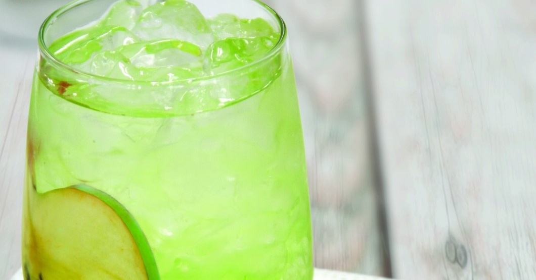 Green apple ade